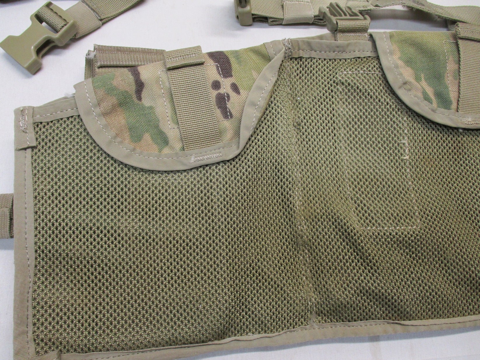 US Army Issue Chest Rig MOLLE Tactical Panel TAP Shoulder Harness ...